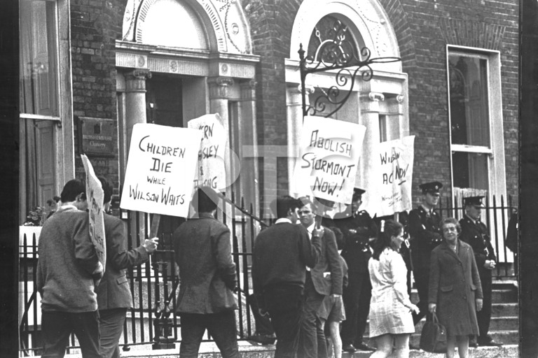 Photographic Archive - RTÉ Archives