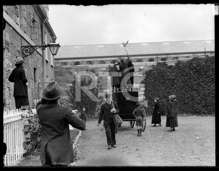Photographic Archive - RTÉ Archives