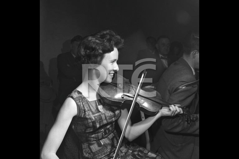 Photographic Archive - RTÉ Archives