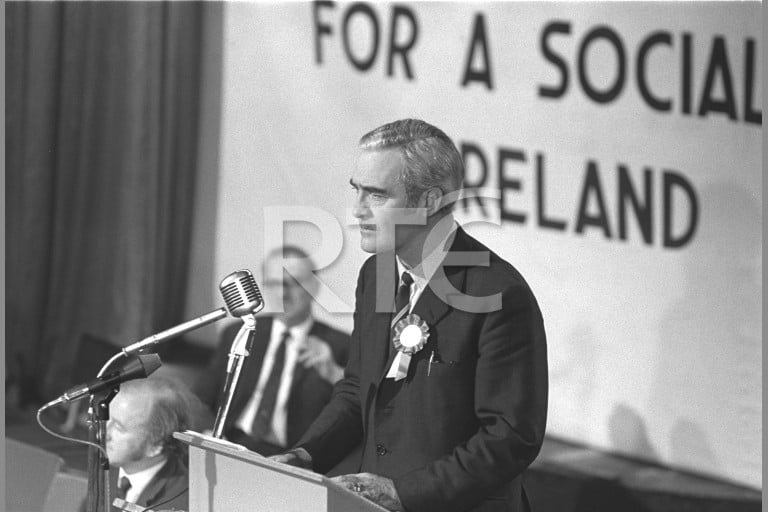 Photographic Archive - RTÉ Archives