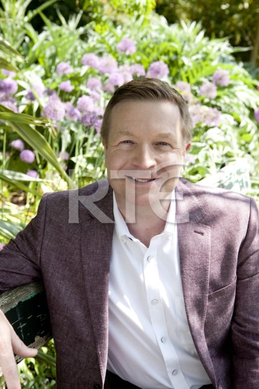 Photographic Archive - RTÉ Archives